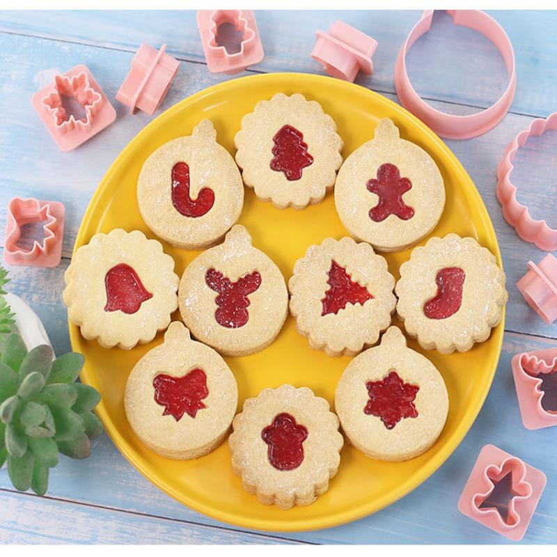 CHRISTMAS THEMED COOKIE CUTTER WITH EMBOSSER SET 10 PCS – Theafrocakery